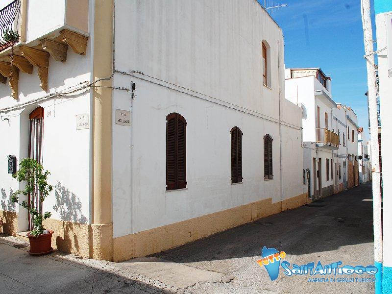 Calasetta - Paese / Centro - C397