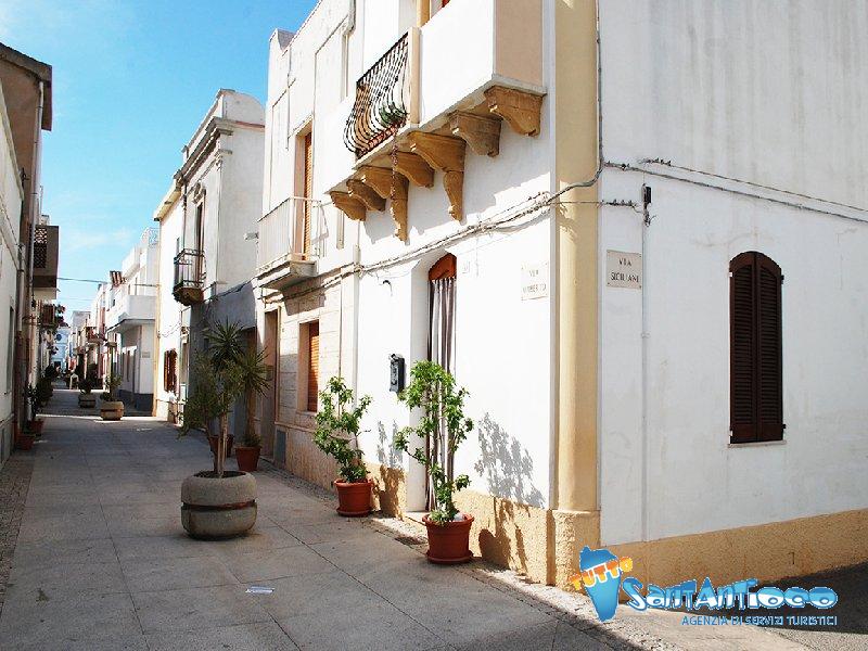 Calasetta - Paese / Centro - C397